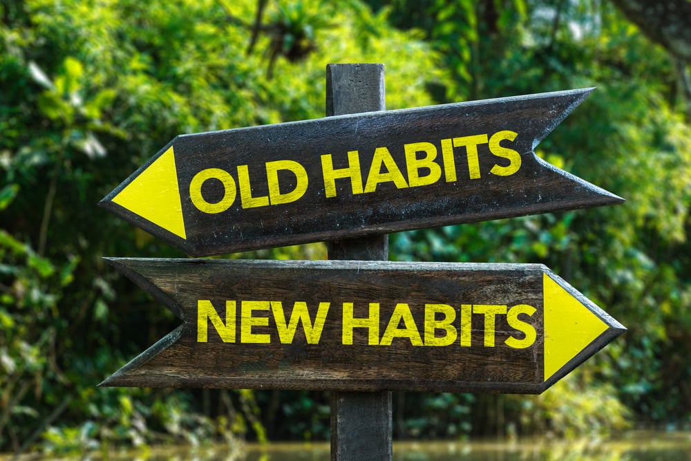 Escaping the Hustle Trap: How the "Anti-Silo" Secret Turns Q1 Chaos ...